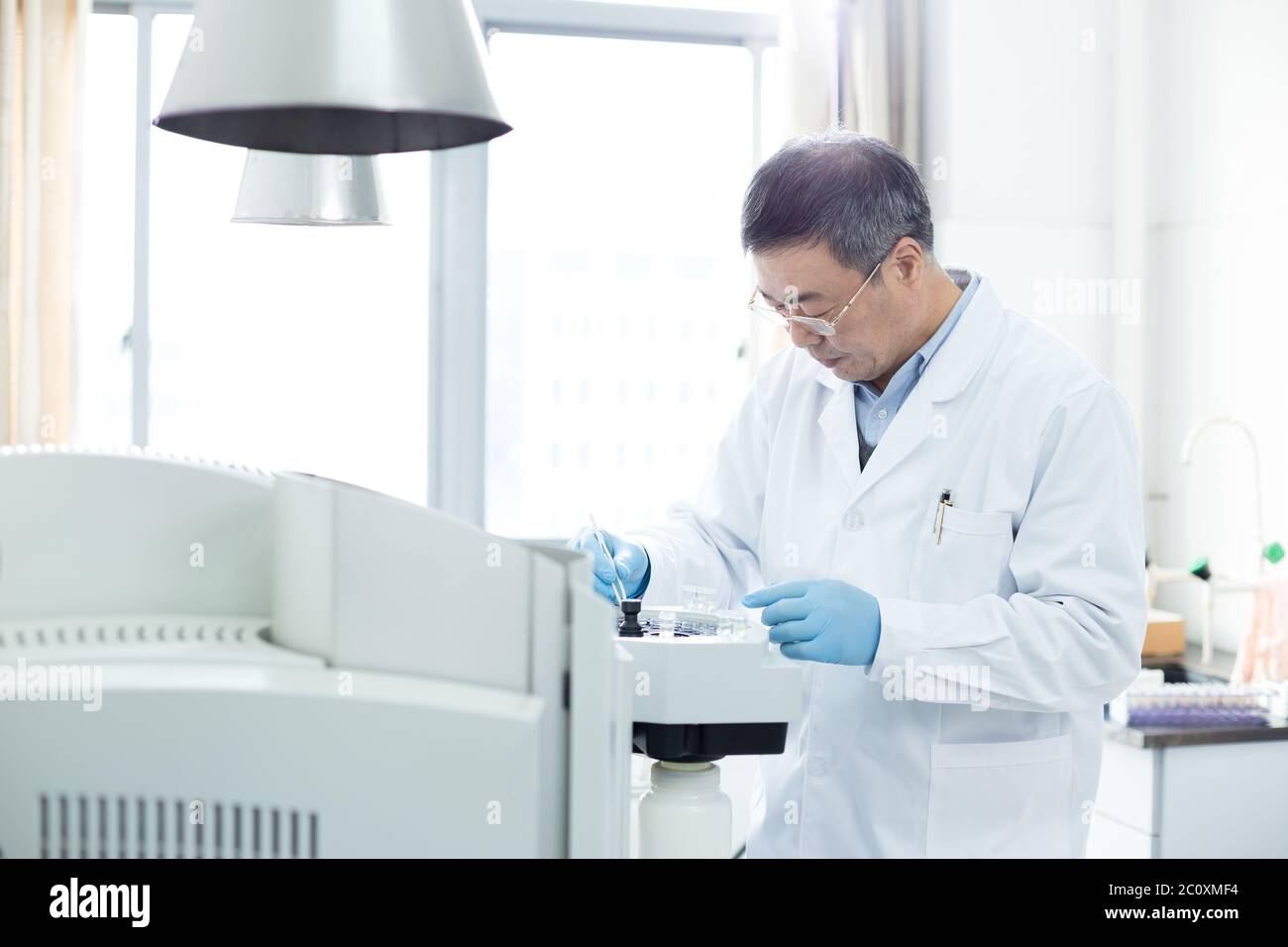 Medical experiment hi-res stock photography and images - Alamy