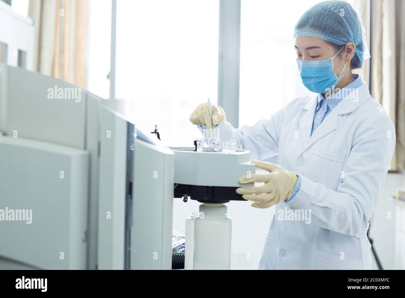 Lab High Resolution Stock Photography and Images - Alamy