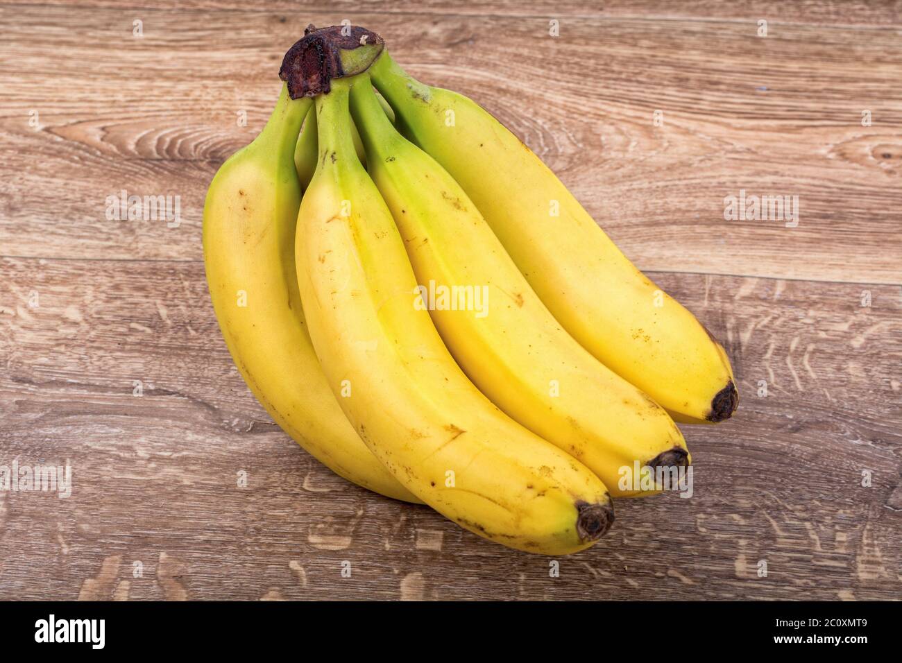 Clump of bananas hi-res stock photography and images - Alamy