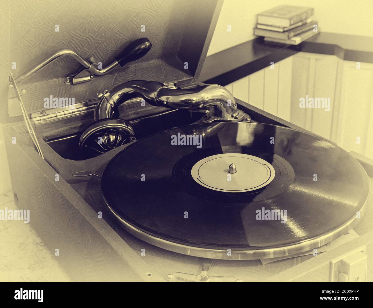 old gramophone, retro Stock Photo - Alamy