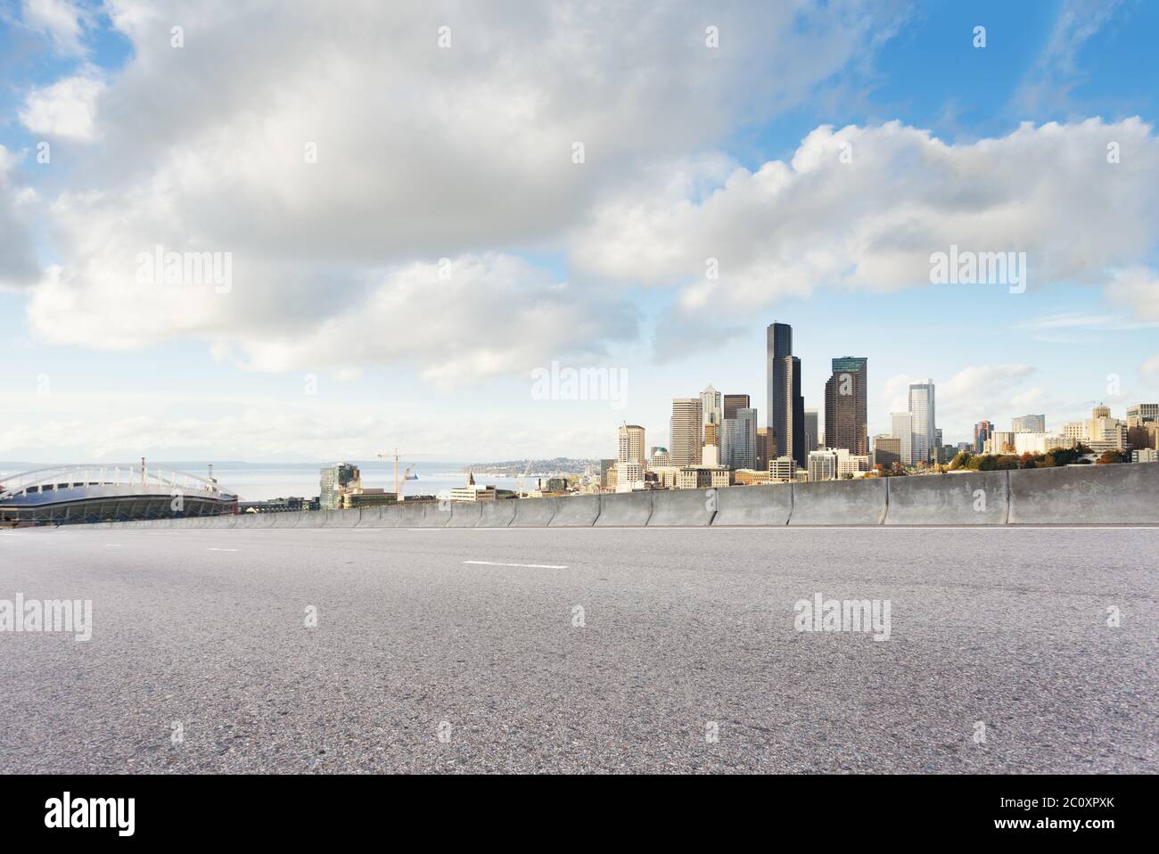 Seattle road sign hi-res stock photography and images - Alamy