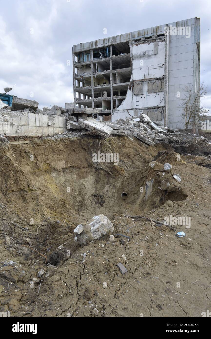 Crumbling stone work hi-res stock photography and images - Alamy