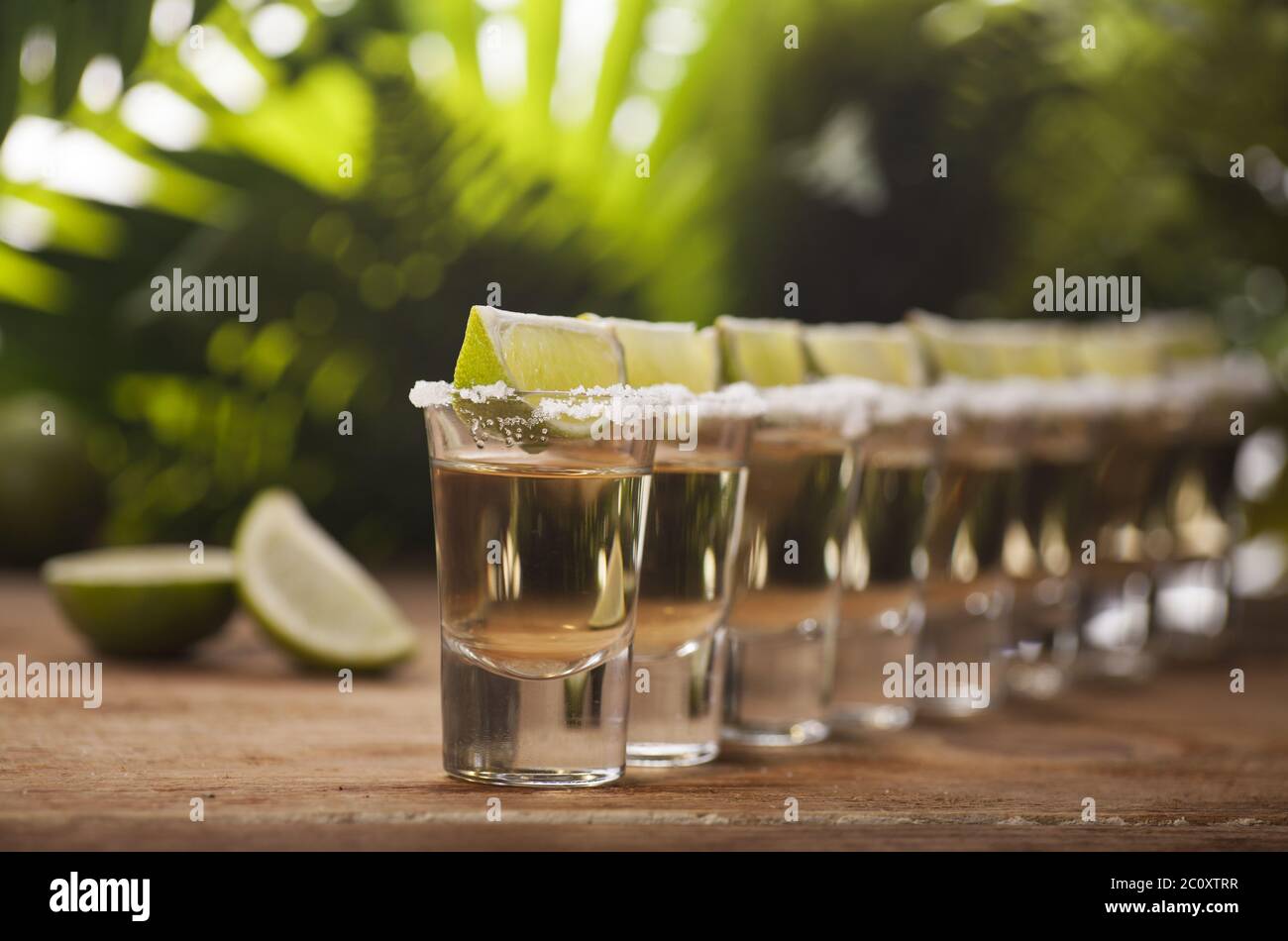 Row of tequila shots hi-res stock photography and images - Alamy