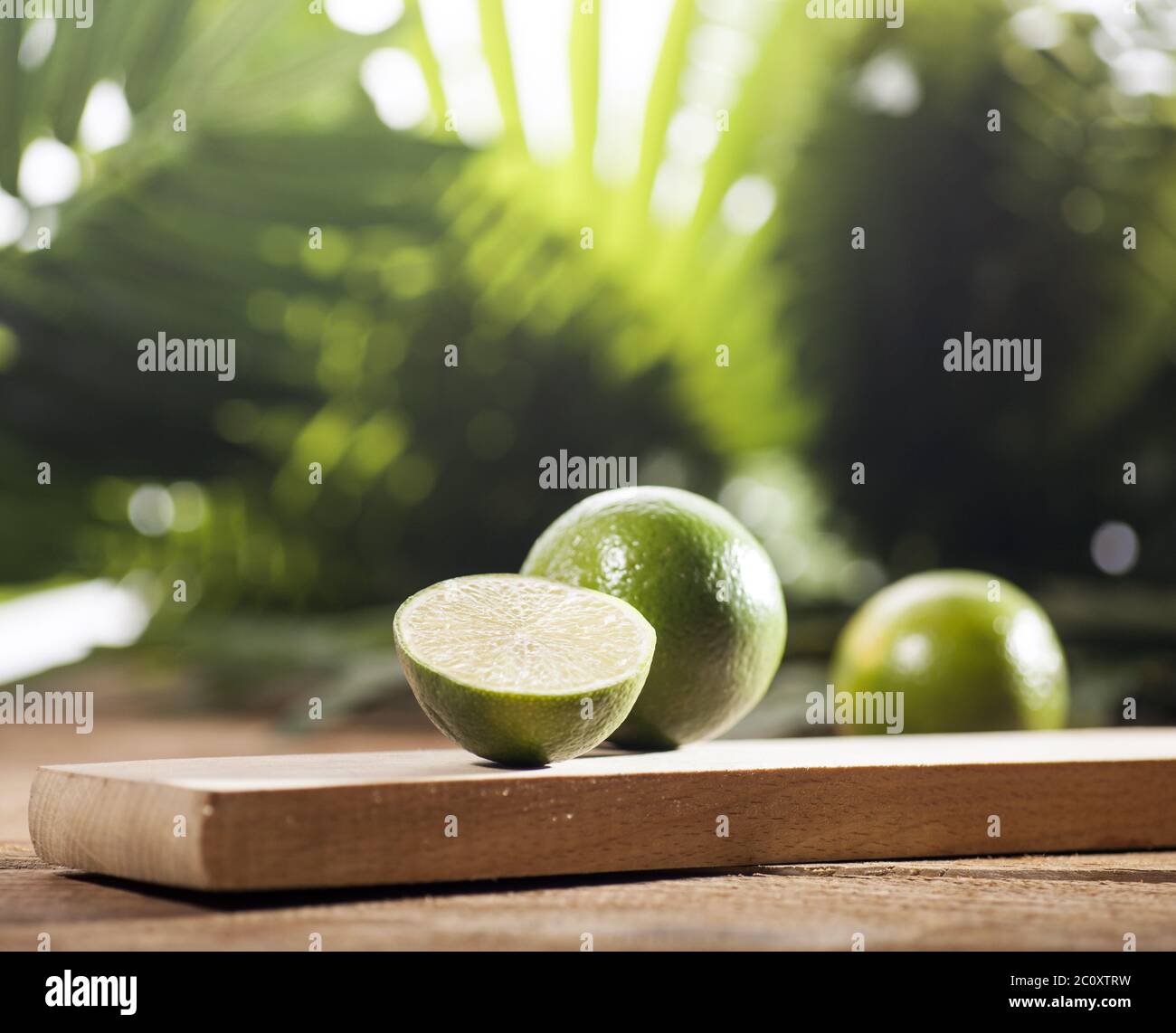 Fresh limes leaves drink hi-res stock photography and images - Alamy