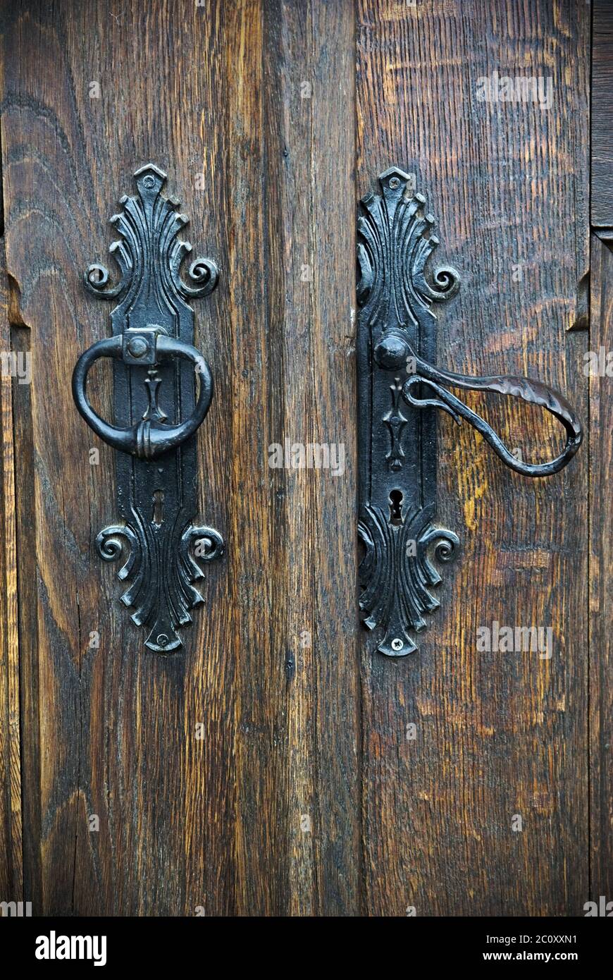 Vintage door handle Stock Photo - Alamy