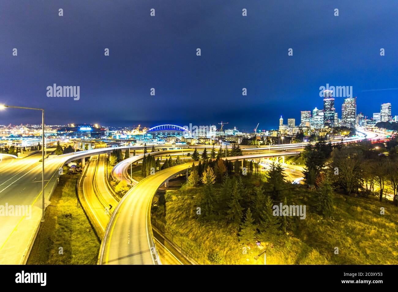traffic on road with cityscape and skyline of seattle at twilight Stock ...