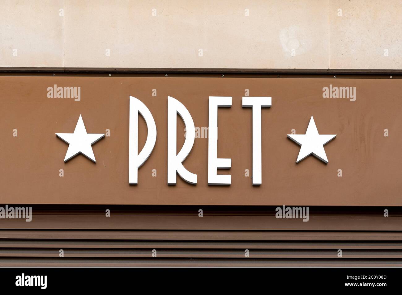 Pret a Manger logo seen on one of their branches Stock Photo - Alamy
