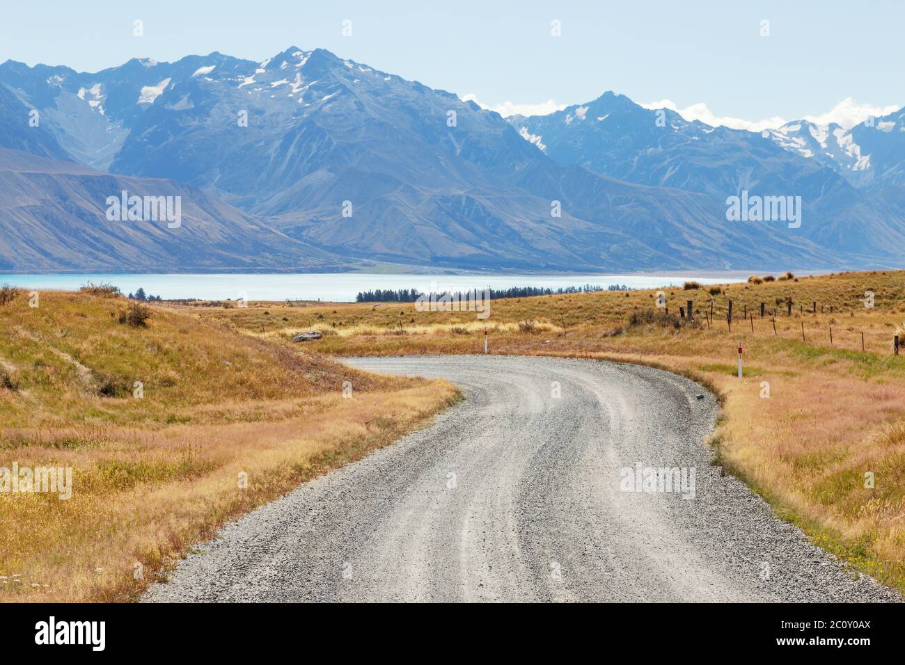 Gravel road new zealand hi-res stock photography and images - Alamy