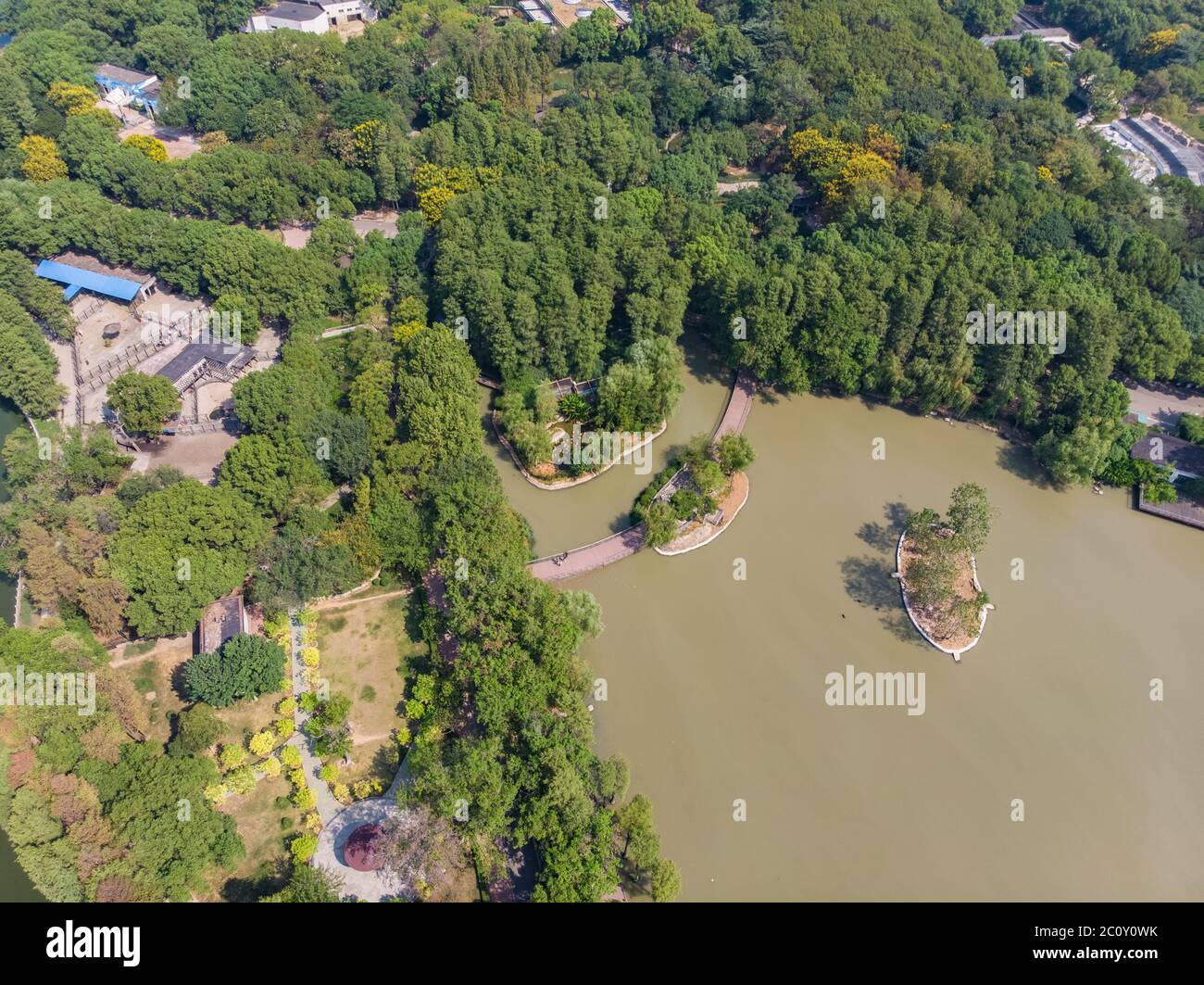 China zoo aerial hi-res stock photography and images - Alamy