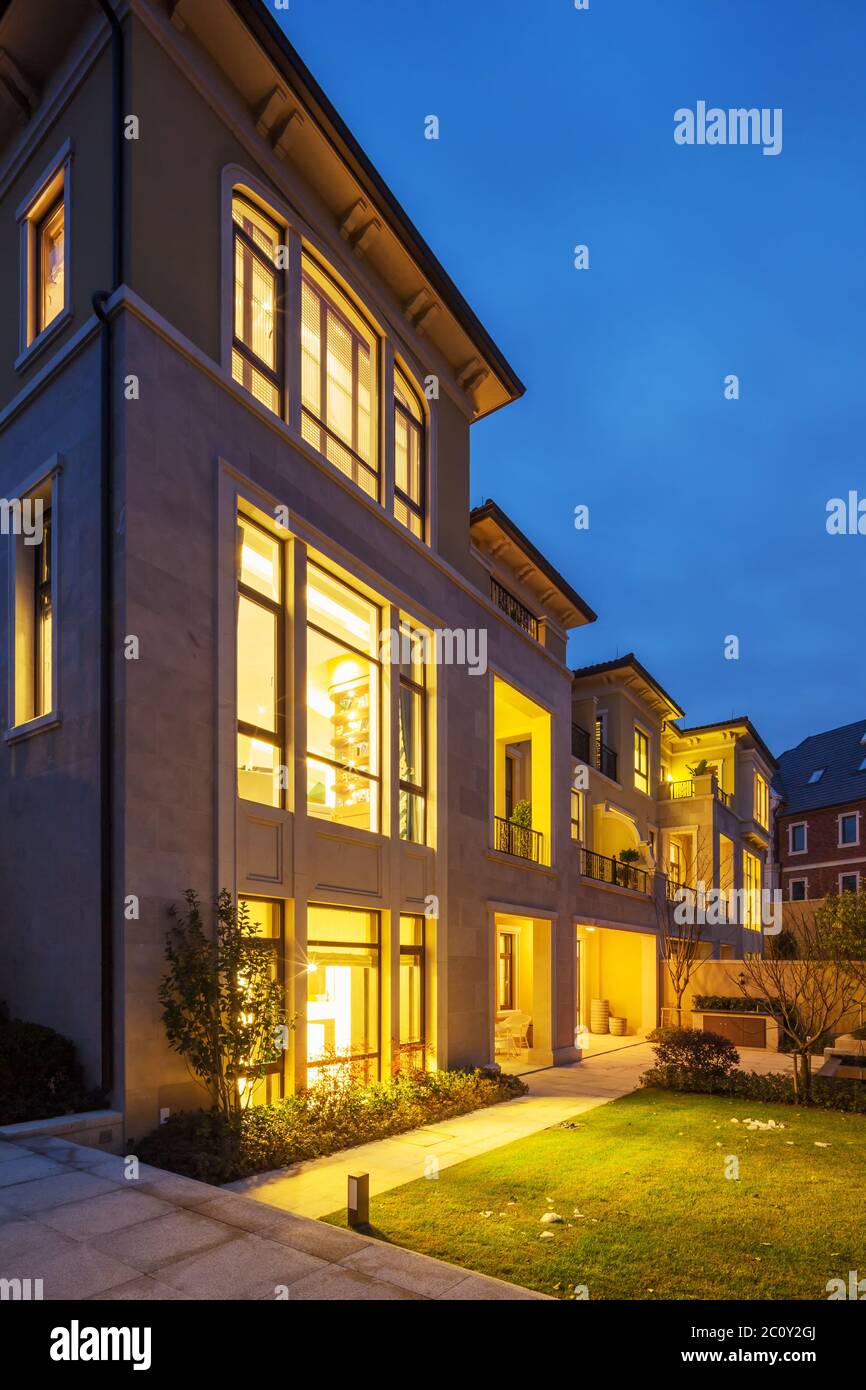 houses in modern villa at night Stock Photo - Alamy