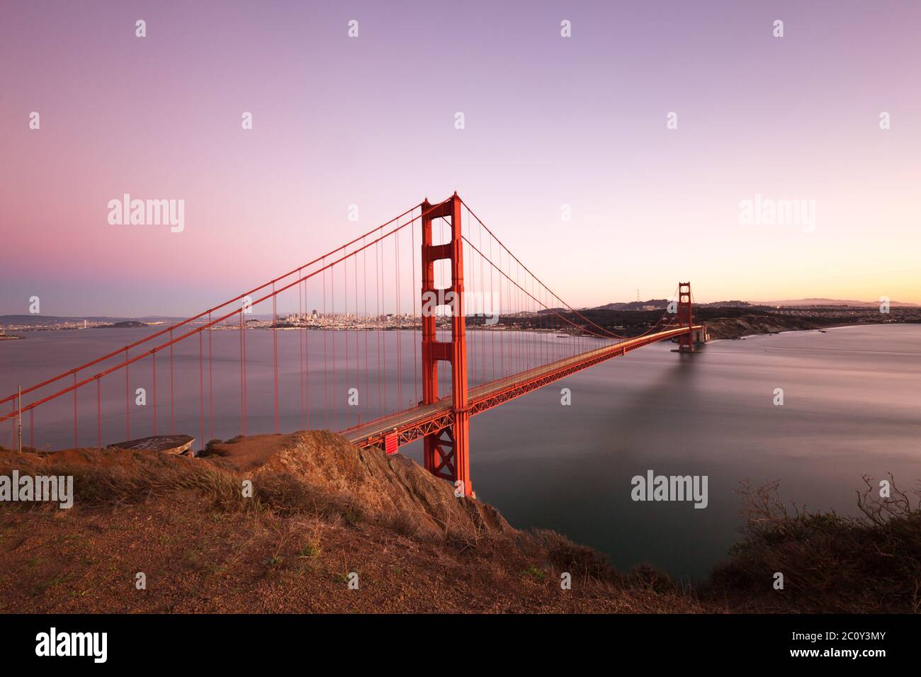 Gold hill bridge hi-res stock photography and images - Alamy