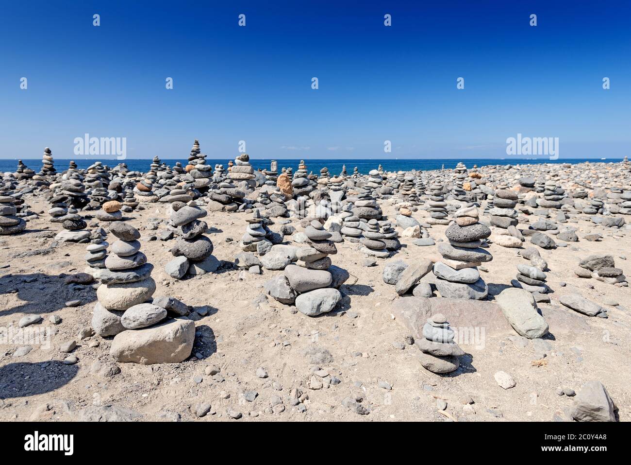 Symbolic rocks hi-res stock photography and images - Alamy