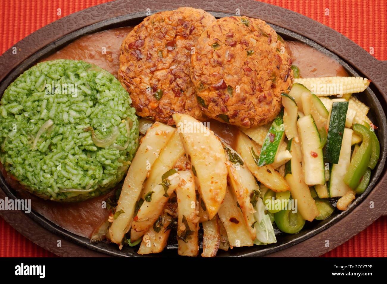 Sizzler plate hi-res stock photography and images - Alamy