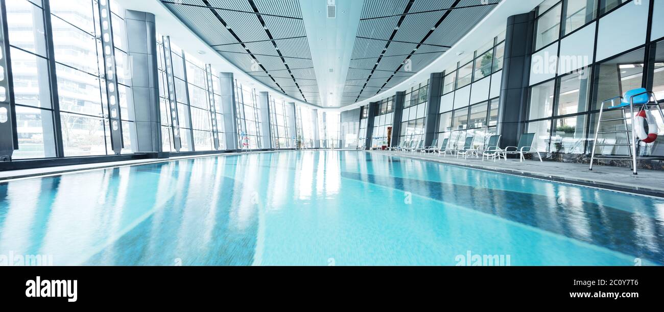 design of swimming pool in modern gym Stock Photo - Alamy