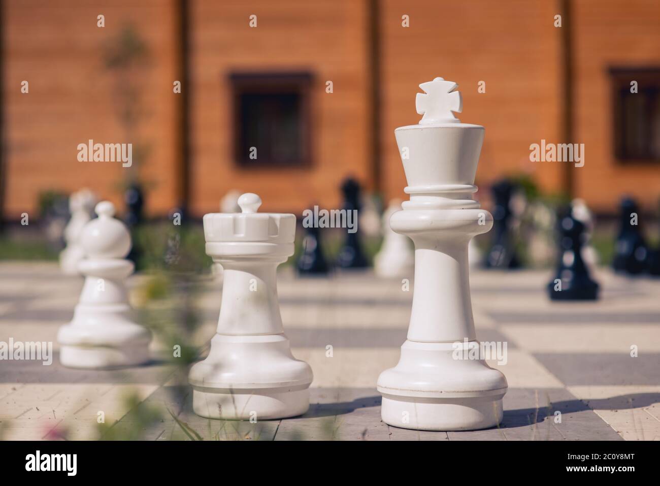 Big outdoor chess set hi-res stock photography and images - Alamy