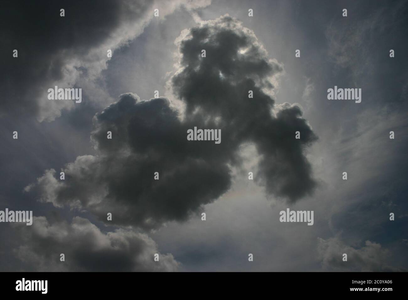Thundery sky hi-res stock photography and images - Alamy