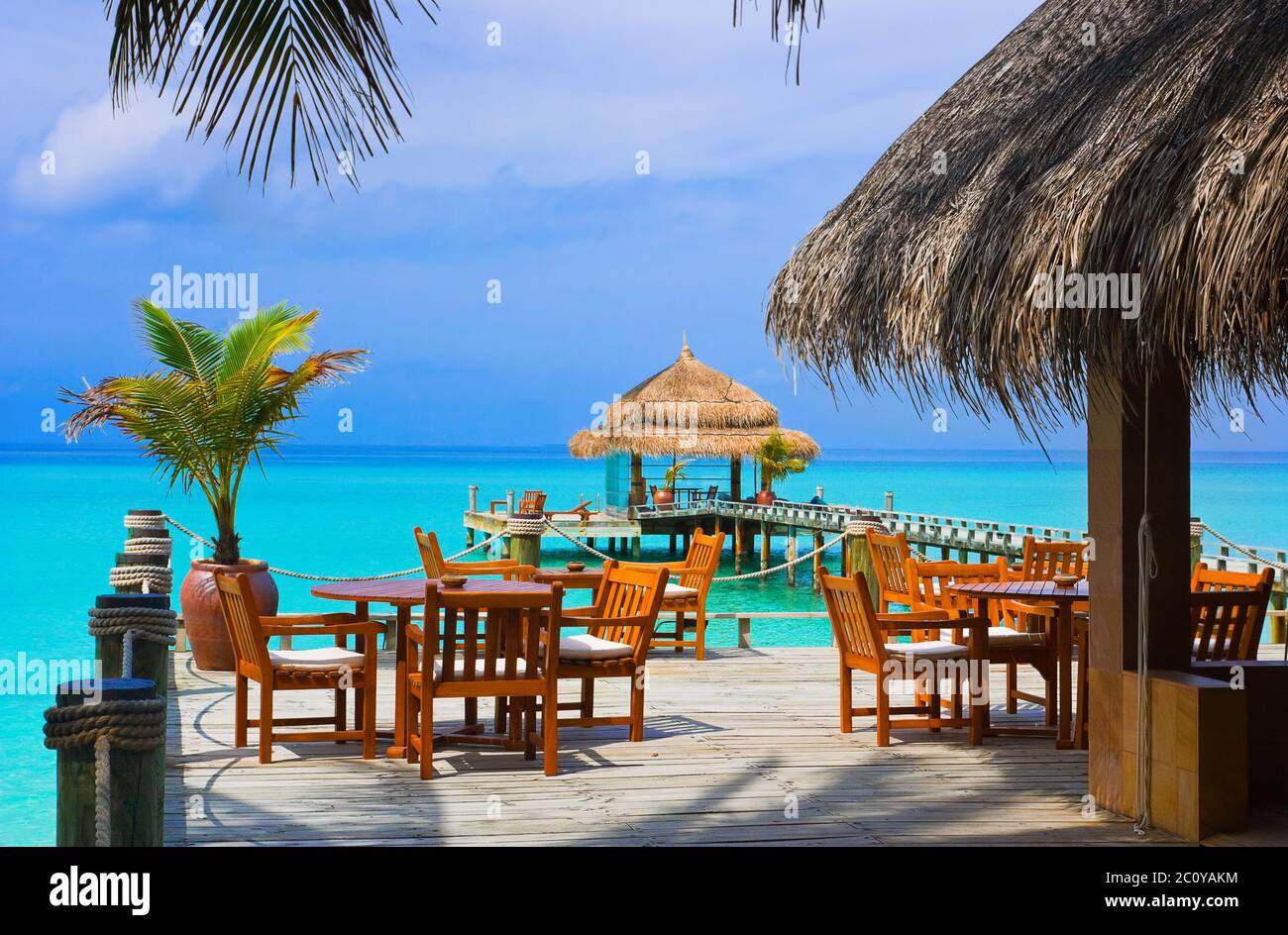 Cafe on the beach Stock Photo - Alamy