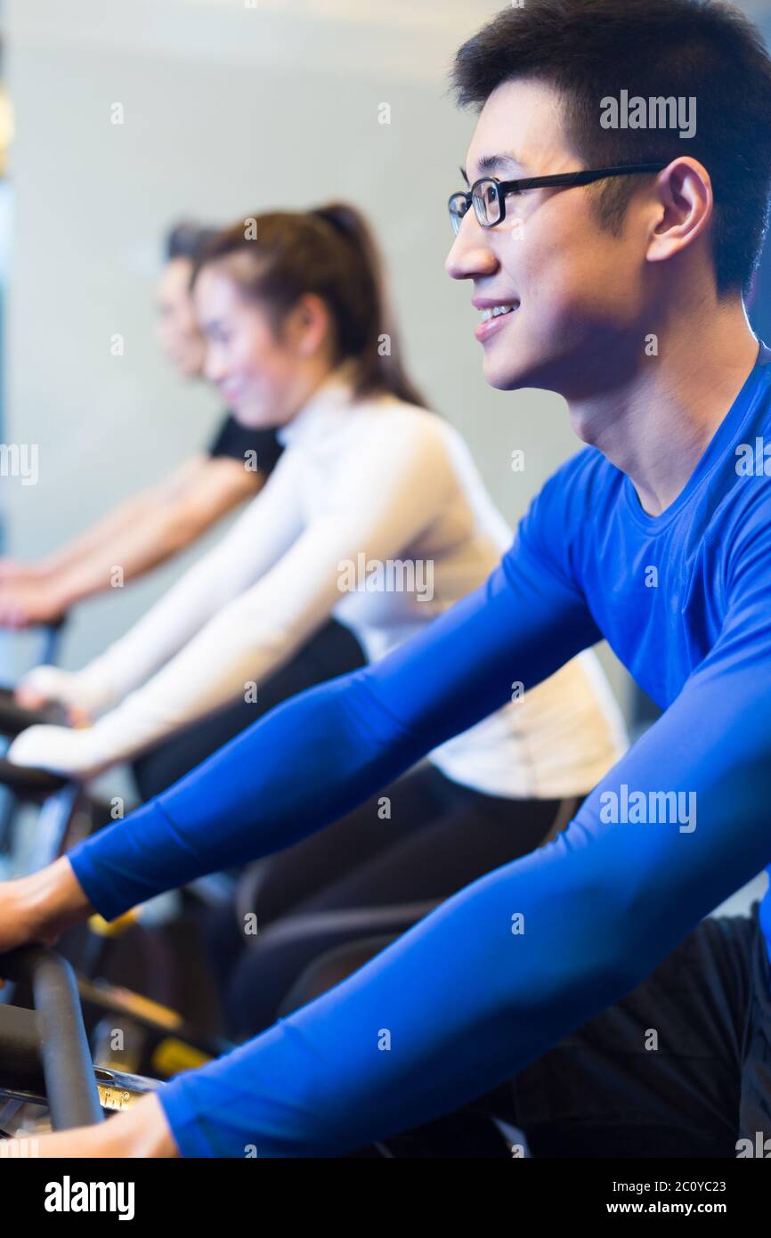 young asian people working out in modern gym Stock Photo - Alamy