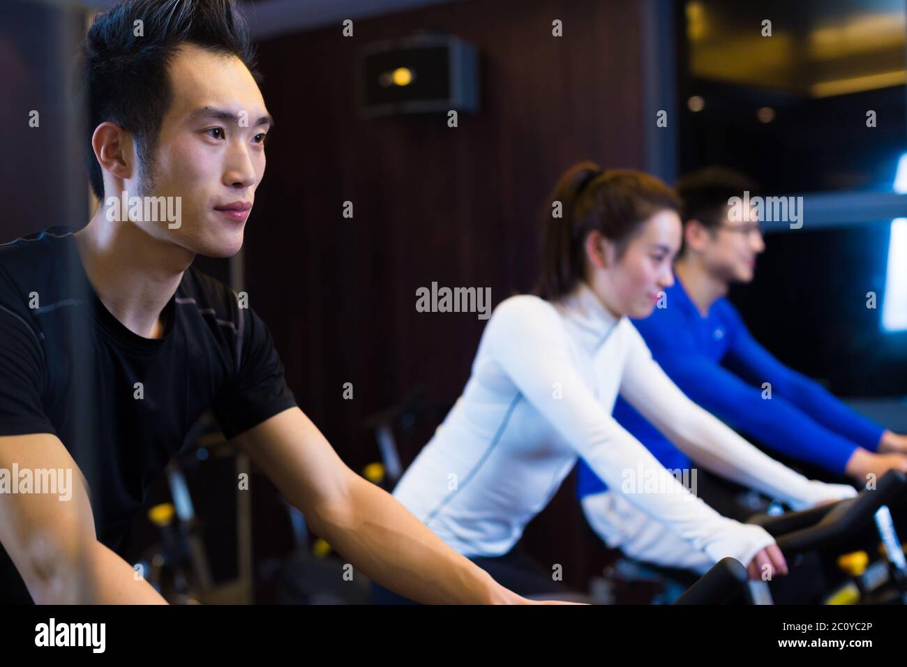 young asian people working out in modern gym Stock Photo - Alamy