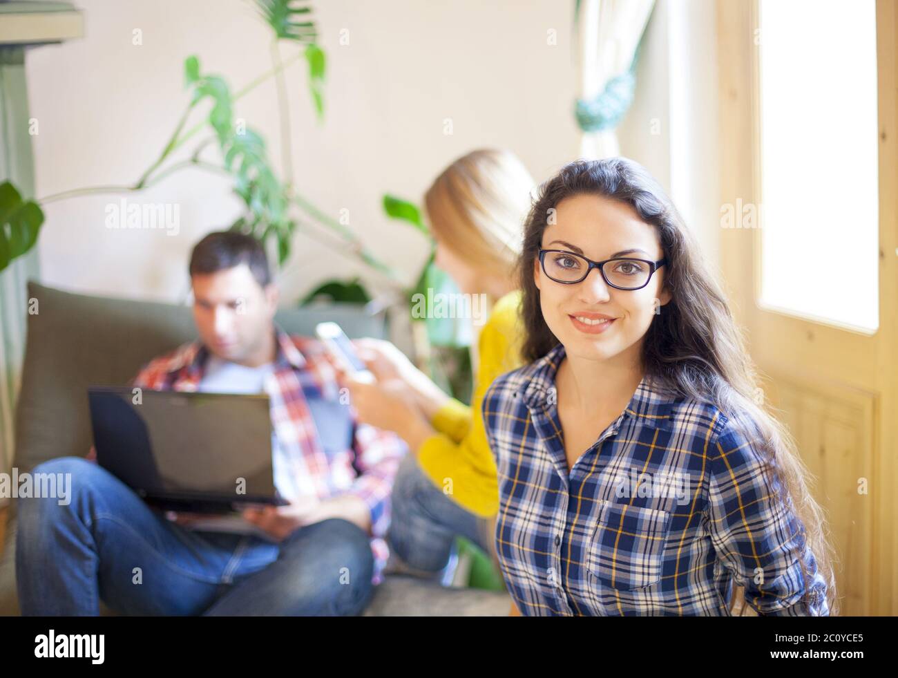 Hand conversation hi-res stock photography and images - Alamy
