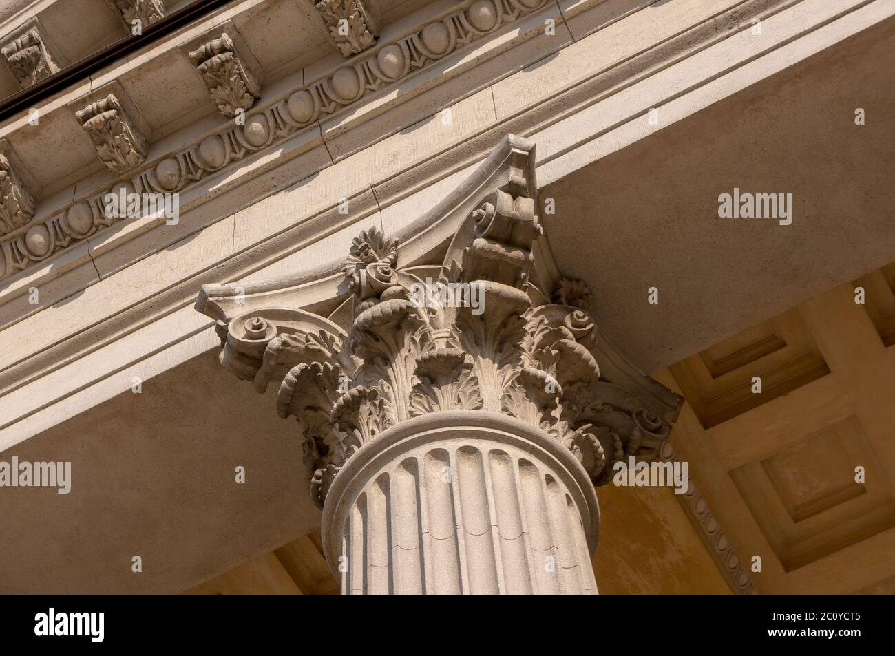 Ionian order hi-res stock photography and images - Alamy