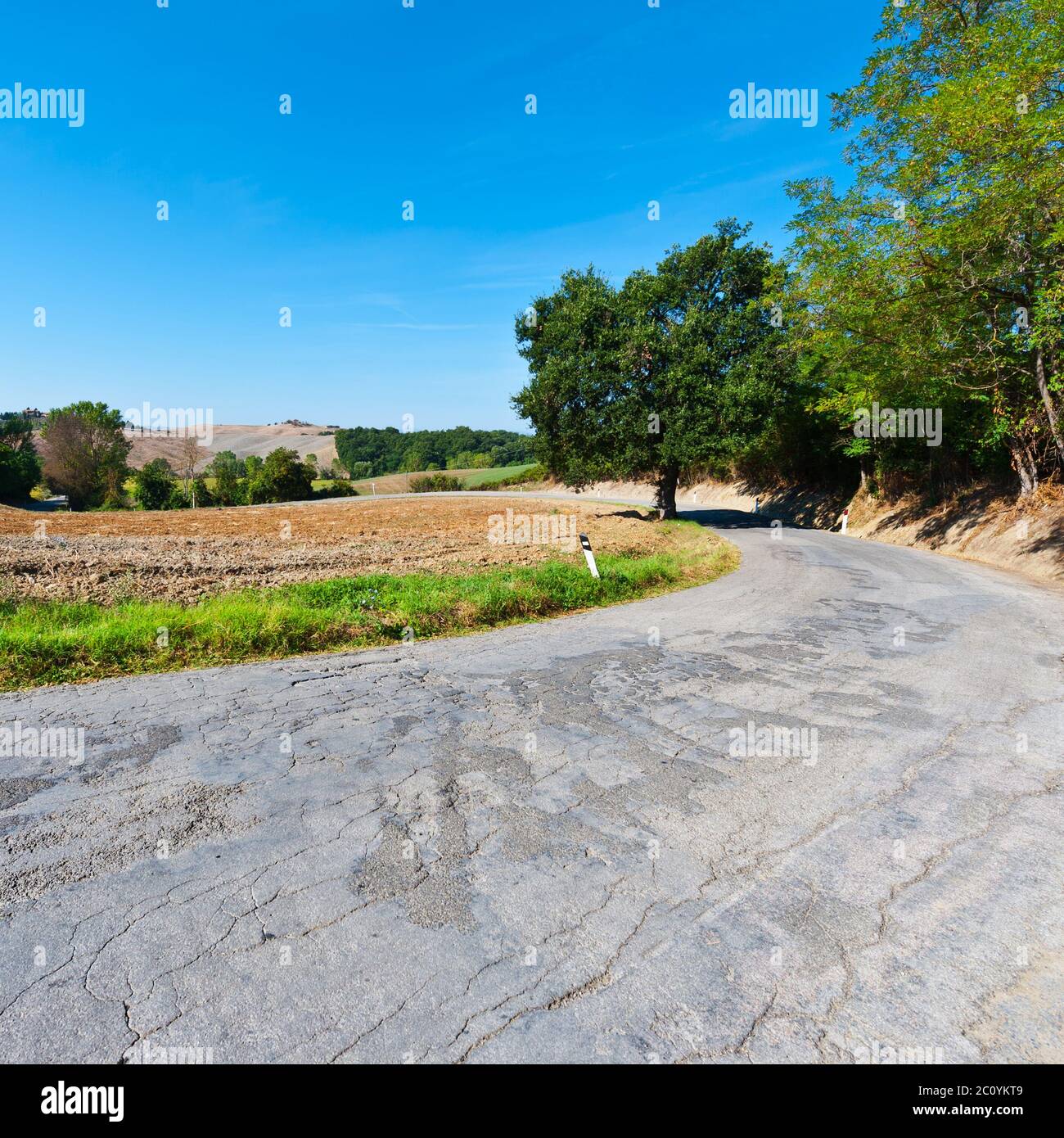 Broken infrastructure hi-res stock photography and images - Alamy