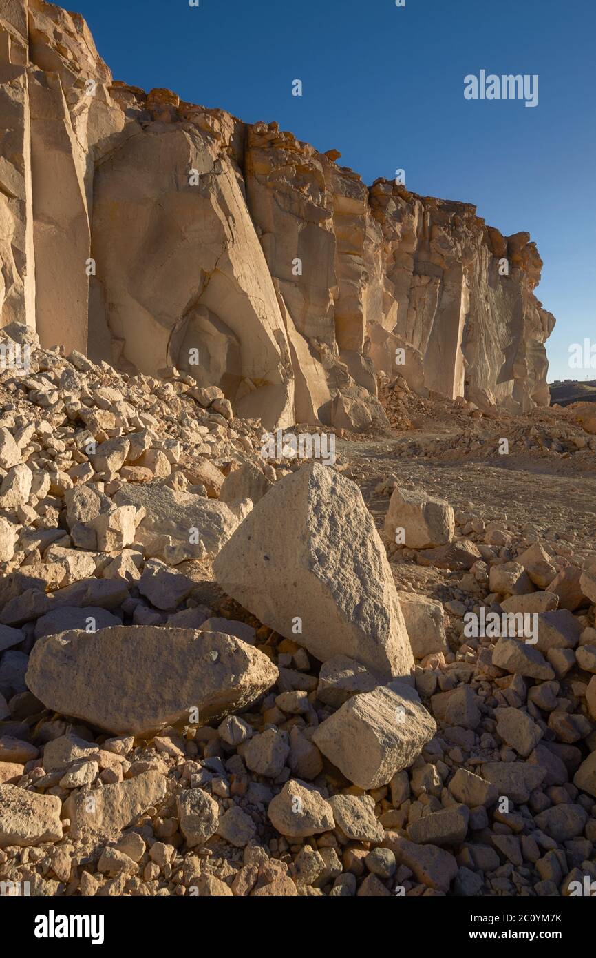 Arequipa peru sillar rhyolit volcanic stone quarry hi-res stock ...