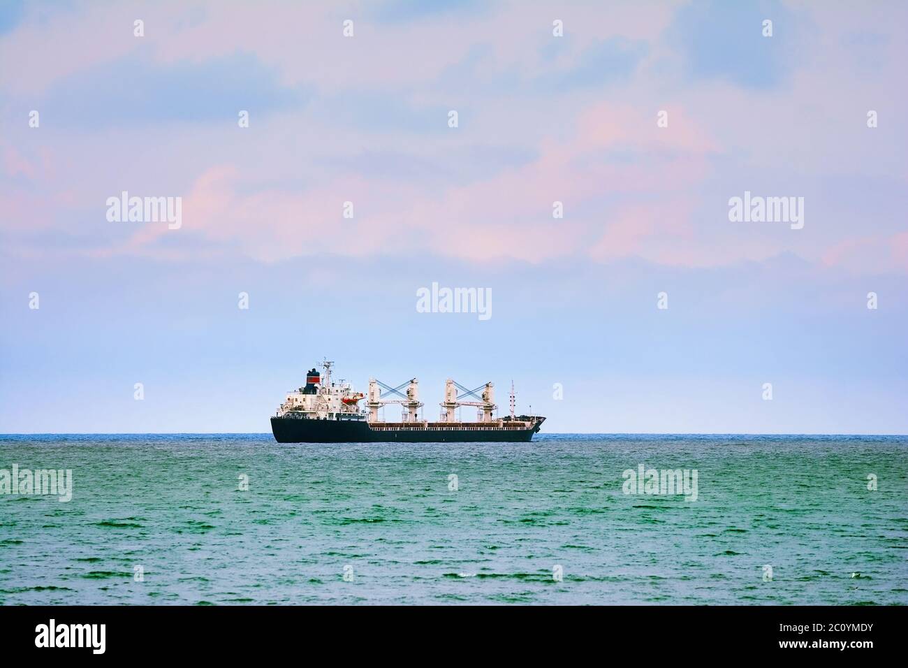 Open sea ship hi-res stock photography and images - Alamy