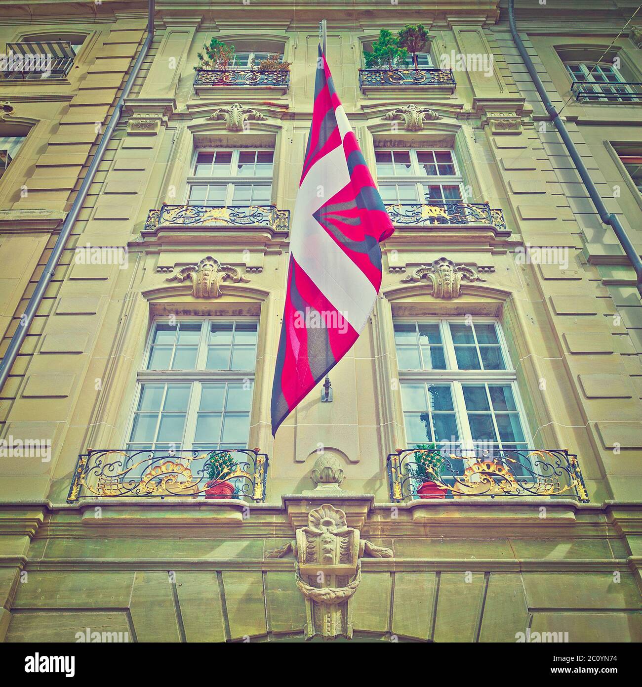 Architecture flag arch window hi-res stock photography and images - Alamy