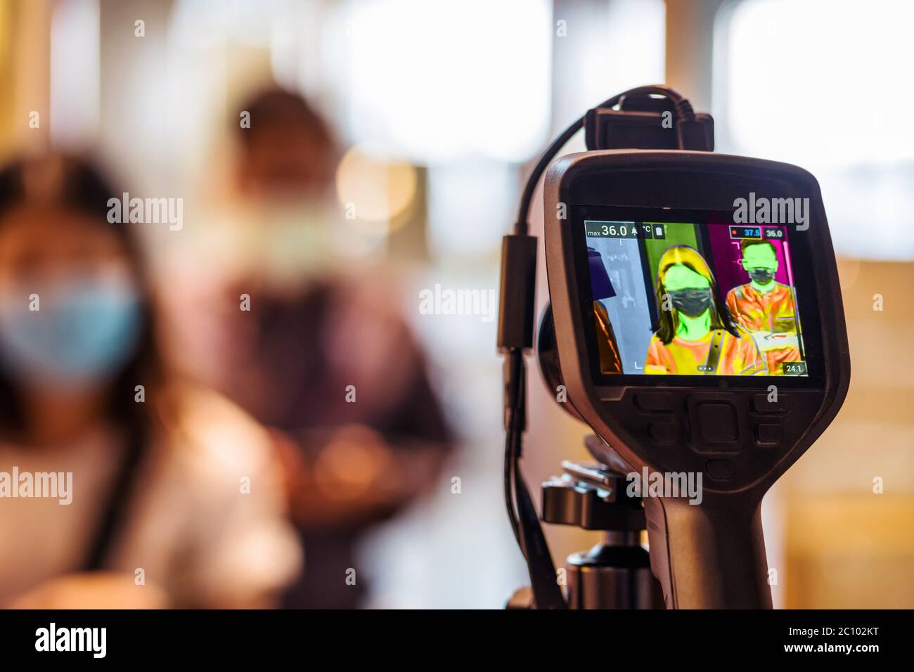 Infrared thermography department store hi-res stock photography and ...