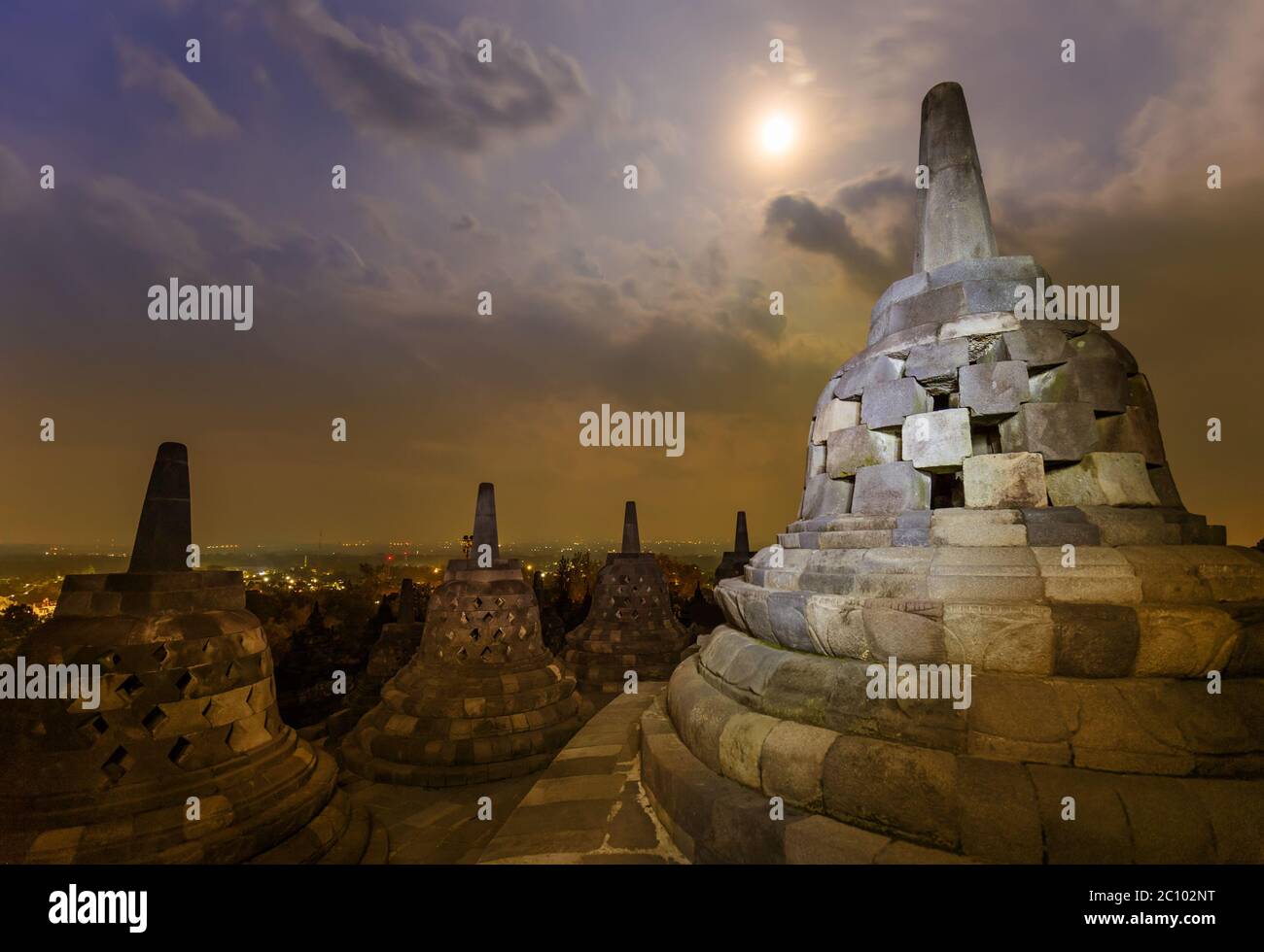 Borobudur Buddist Temple - island Java Indonesia Stock Photo - Alamy