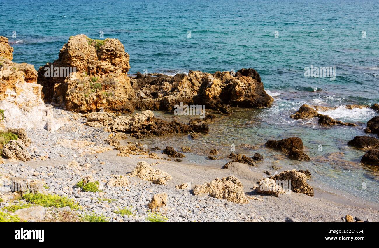 Natural rocks hi-res stock photography and images - Alamy