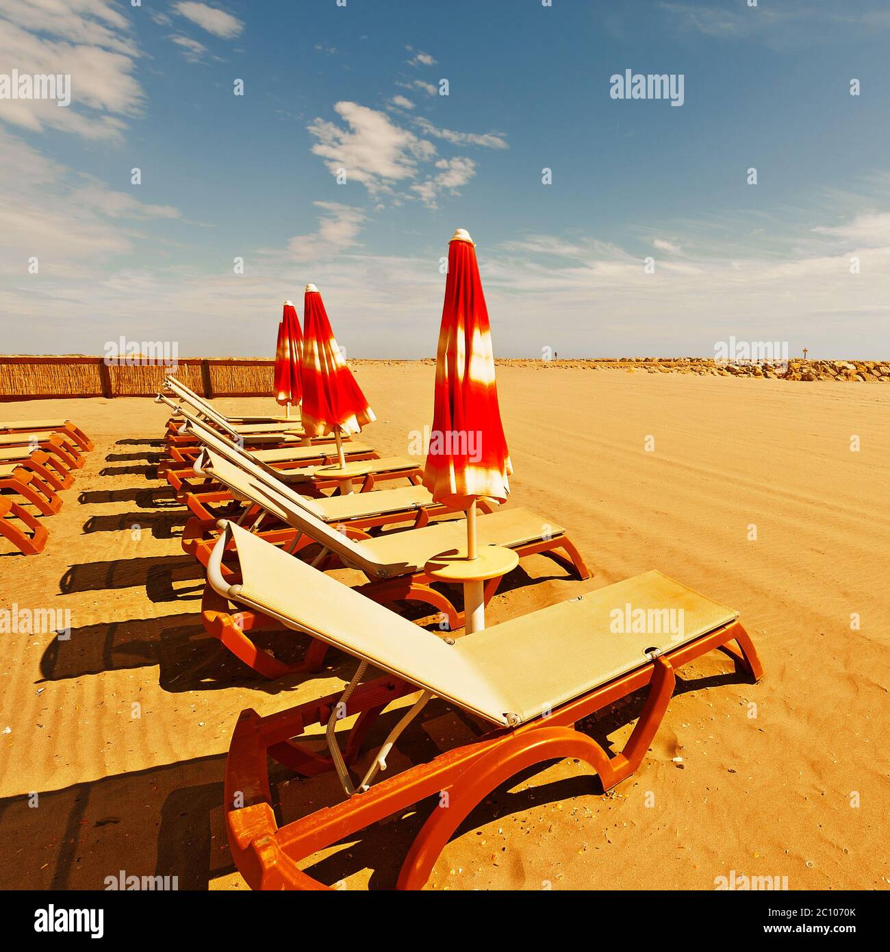Sun bed hi-res stock photography and images - Alamy