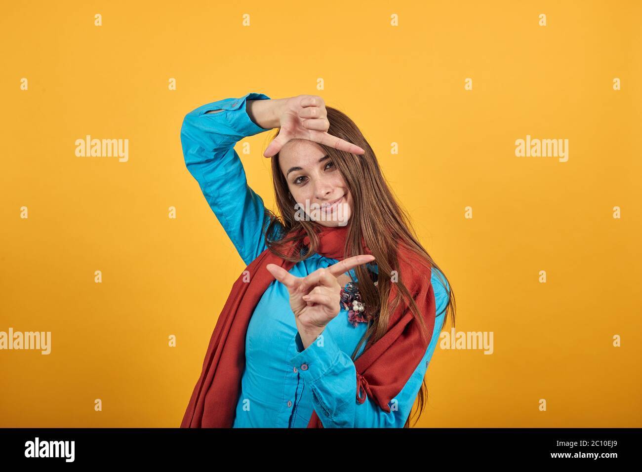 Hands making photo frame, fingers framing distance, photography sign ...