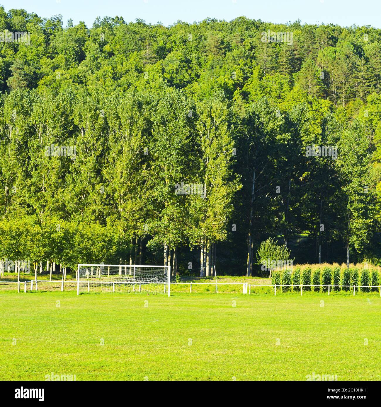 Corn field gate hi-res stock photography and images - Alamy