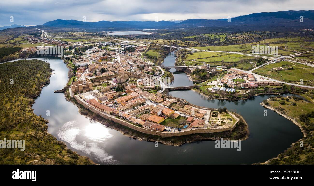 Madrid reservoir hi-res stock photography and images - Alamy