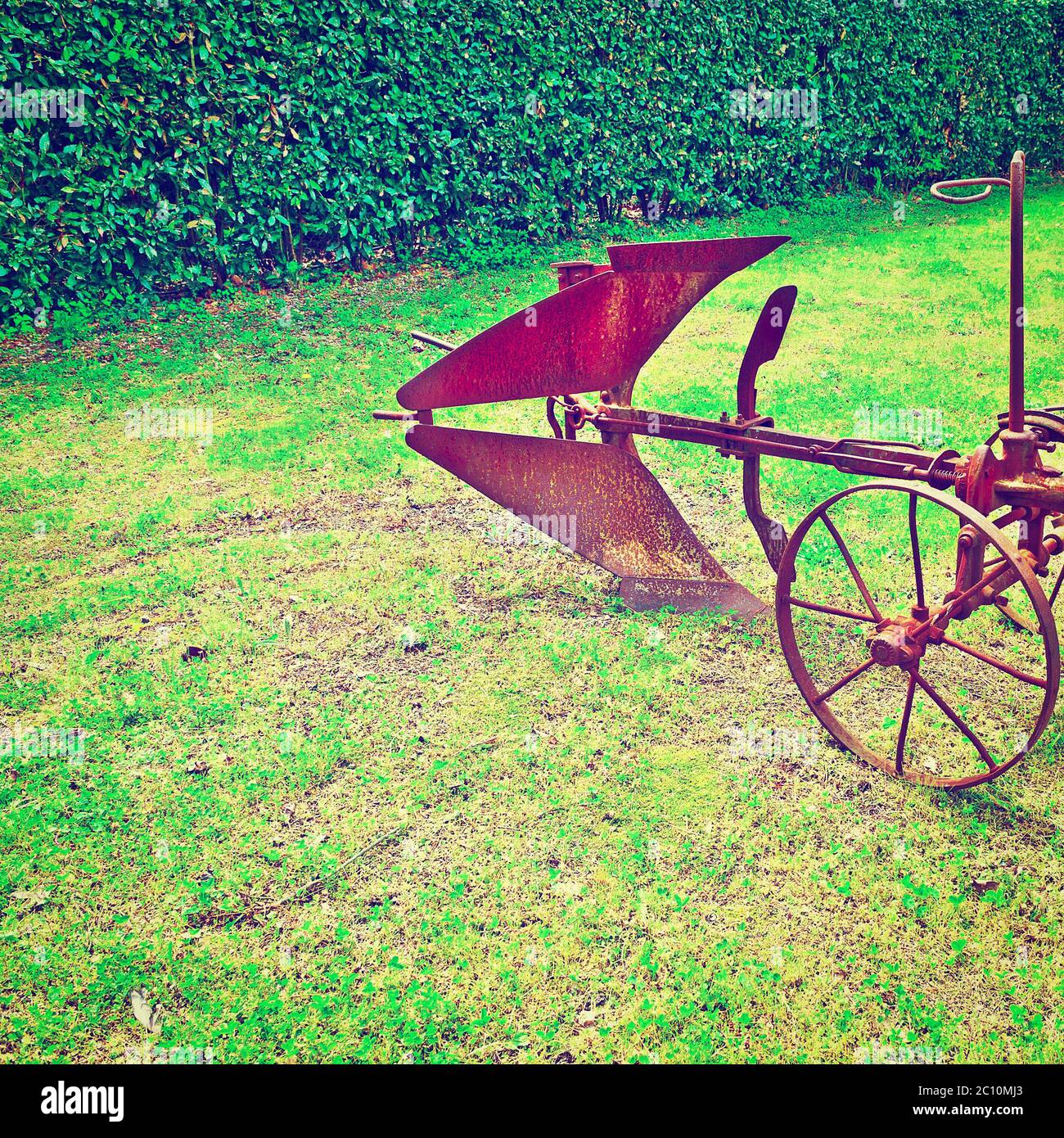 Corroded machines hi-res stock photography and images - Alamy