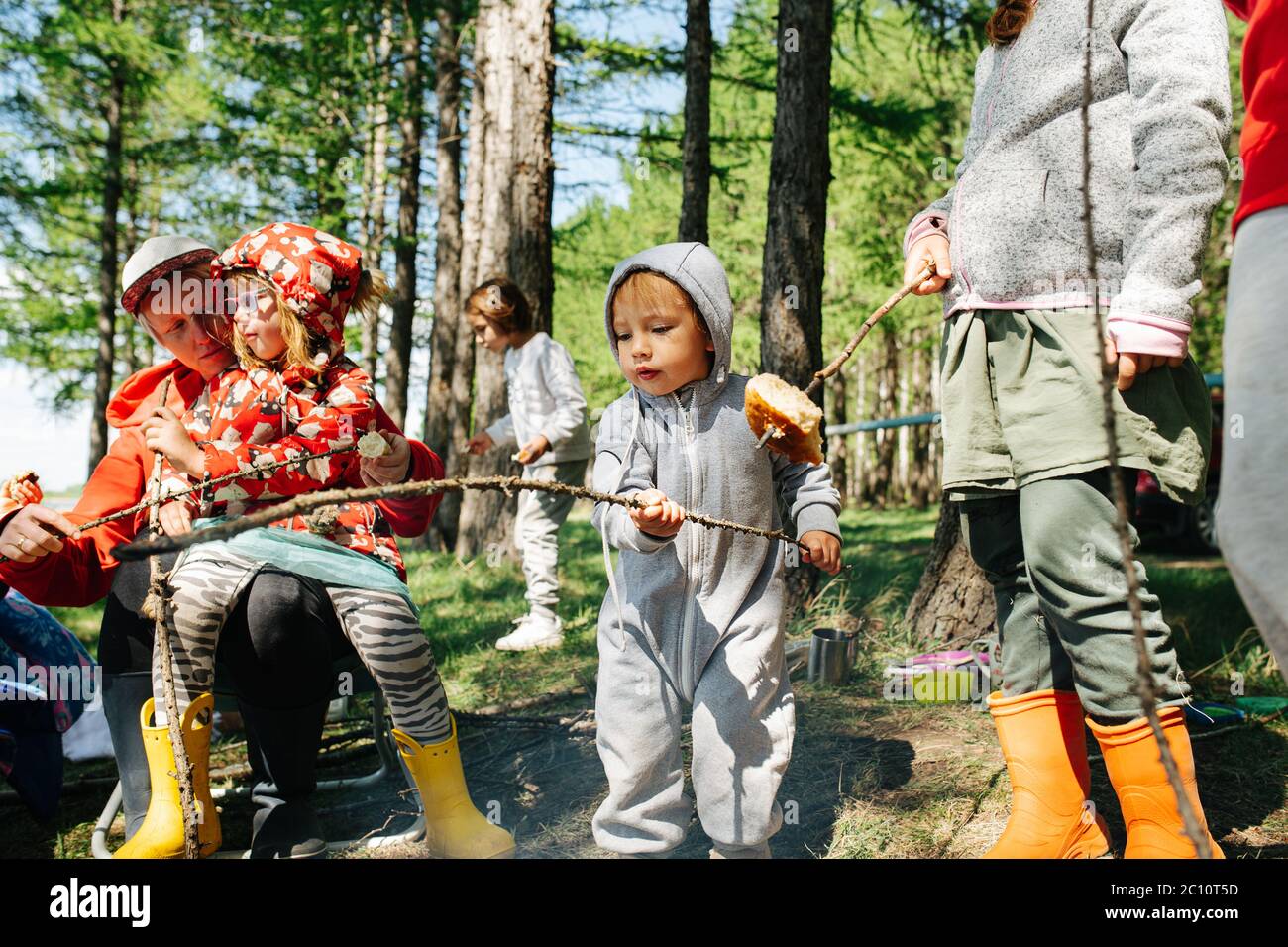Burnt kid hi-res stock photography and images - Alamy