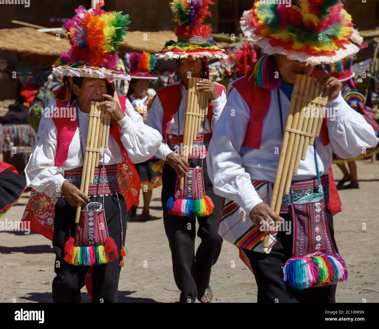 Traditional dancers in puno hi-res stock photography and images - Alamy