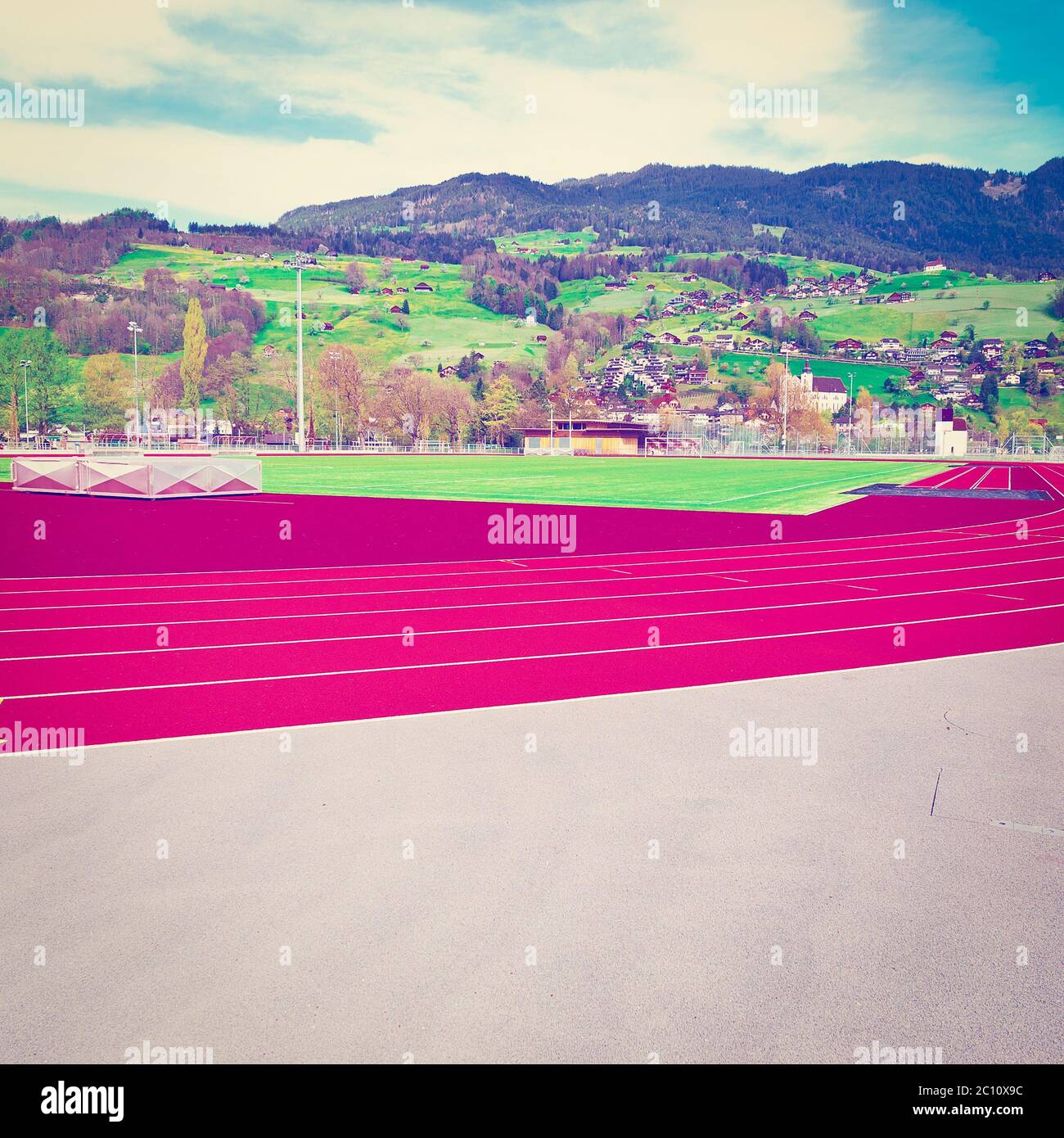 Race running tracks hi-res stock photography and images - Alamy