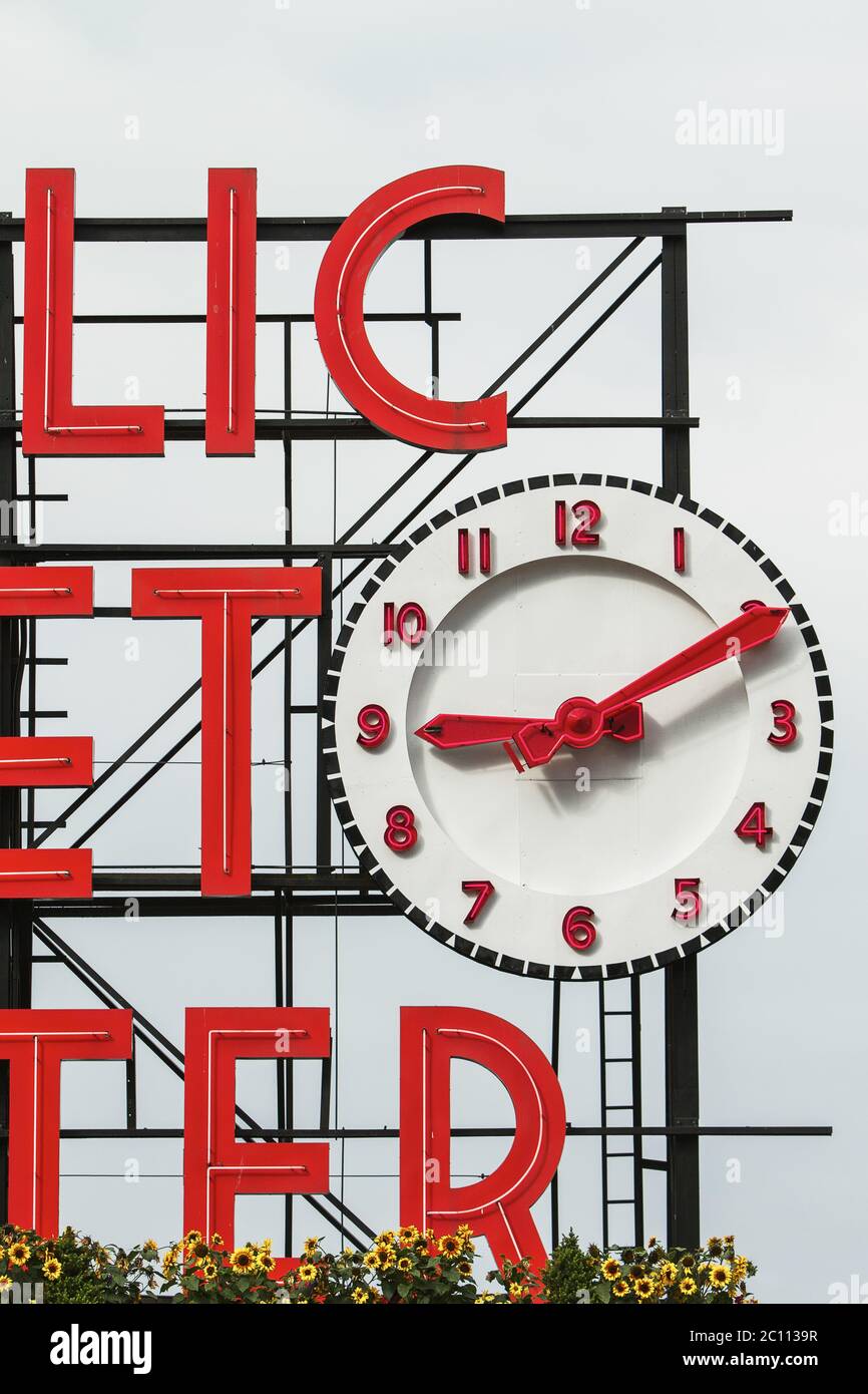 Pike place market seattle sign hi-res stock photography and images - Alamy