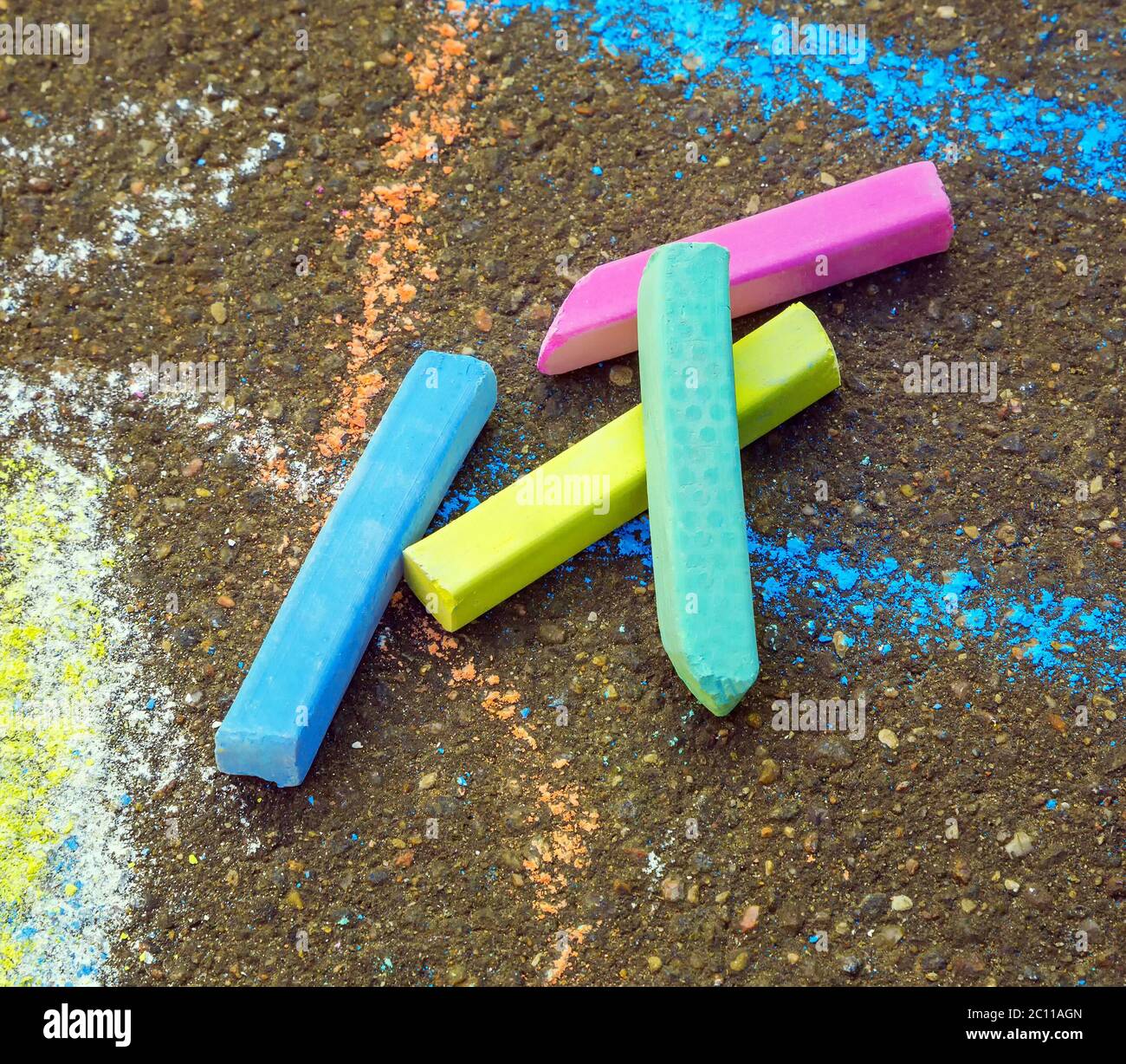 Chalk images hi-res stock photography and images - Alamy