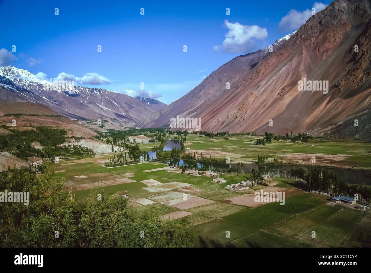 Mountain valley in Karakorum Stock Photo - Alamy