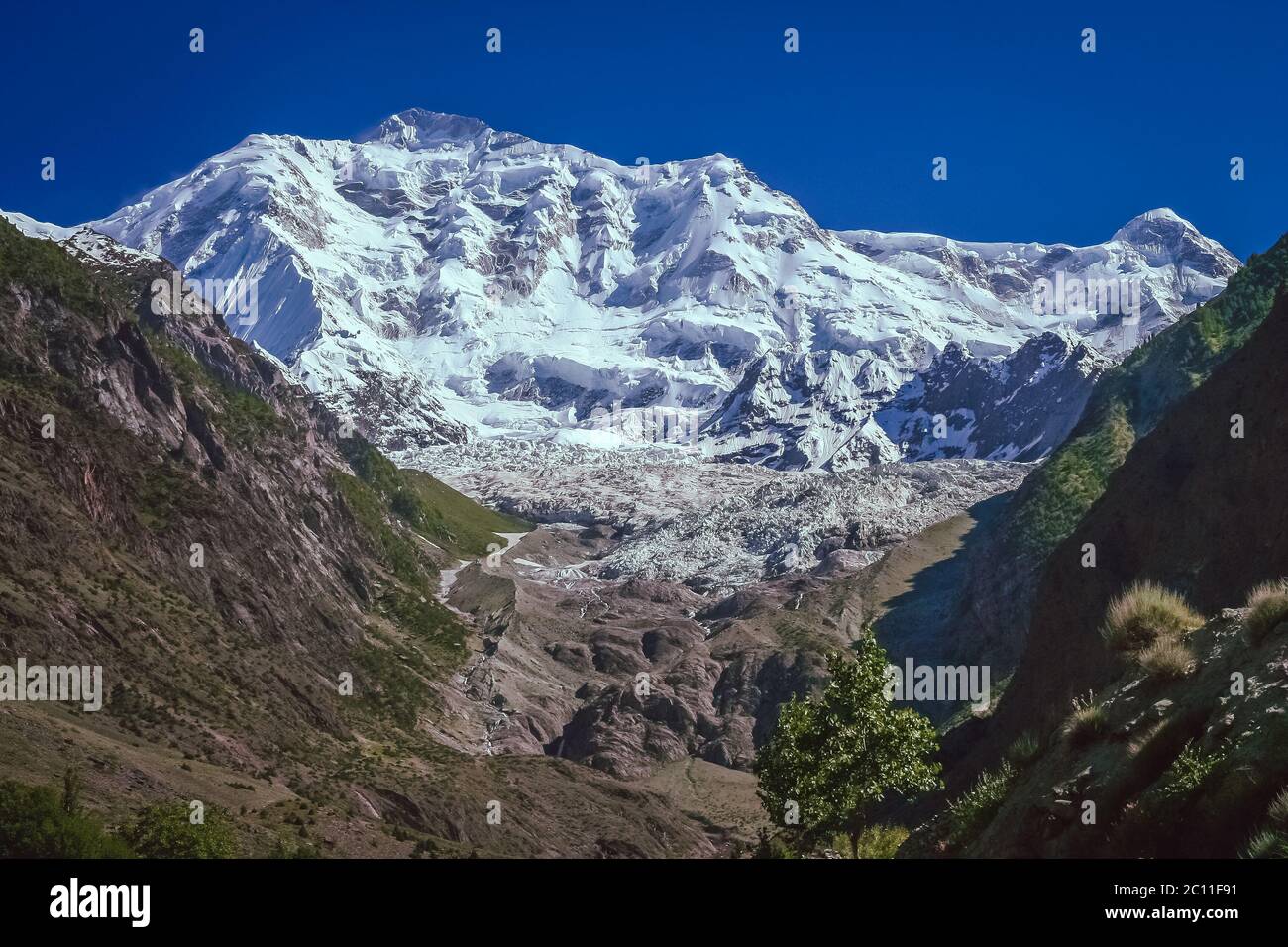 Rakaposhi Mount High Resolution Stock Photography and Images - Alamy
