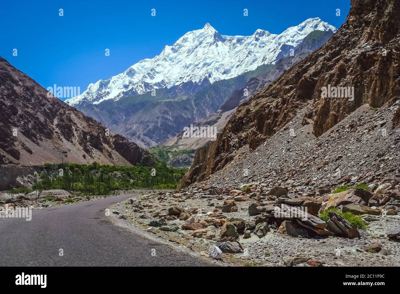 Road to Rakaposhi Stock Photo - Alamy