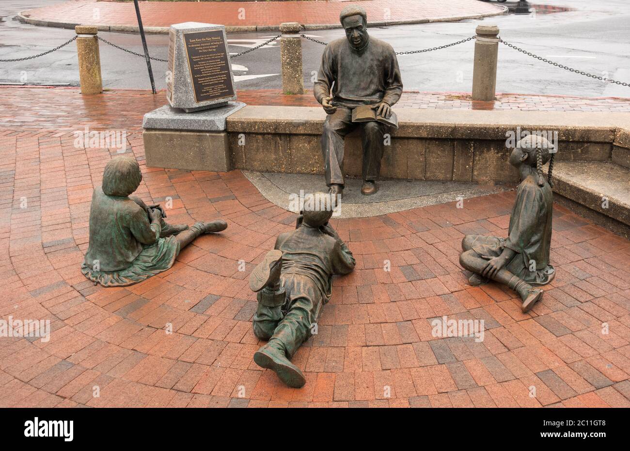 Kunta Kinte Alex Haley memorial in Annapolis MD Stock Photo - Alamy
