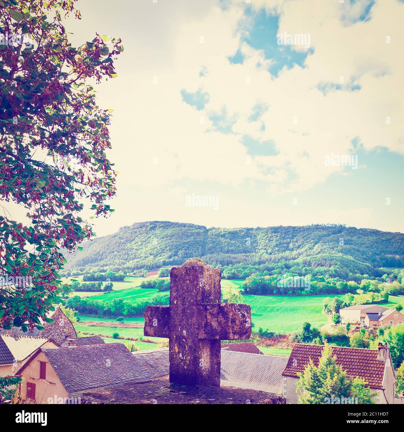 Outdoor stone cross hi-res stock photography and images - Alamy
