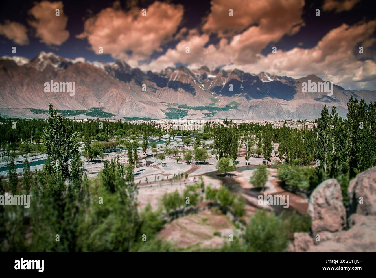 Skardu valley hi-res stock photography and images - Alamy