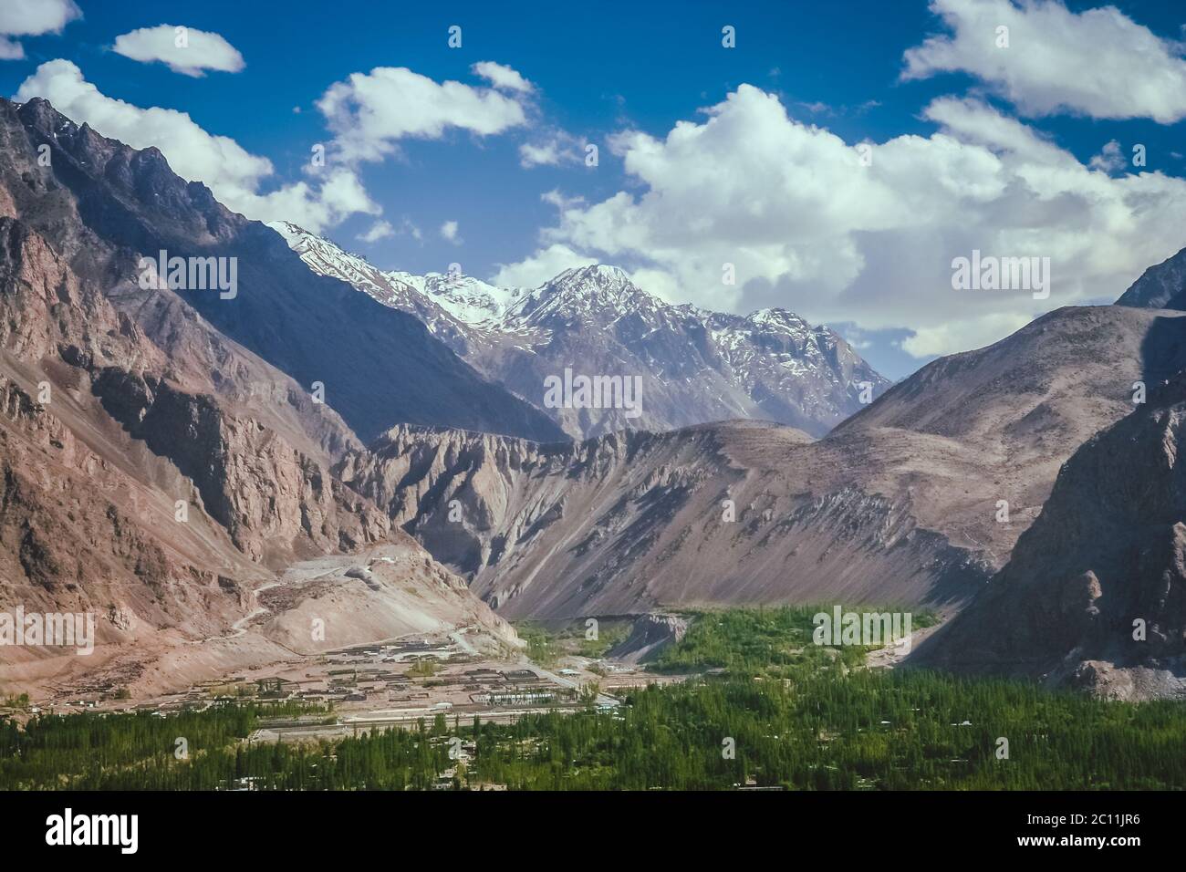 Skardu valley hi-res stock photography and images - Alamy
