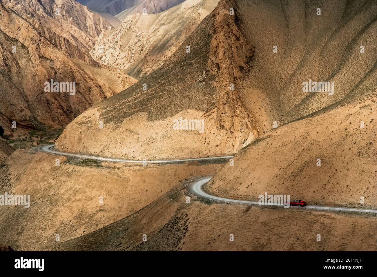 Road into Tibet Stock Photo - Alamy